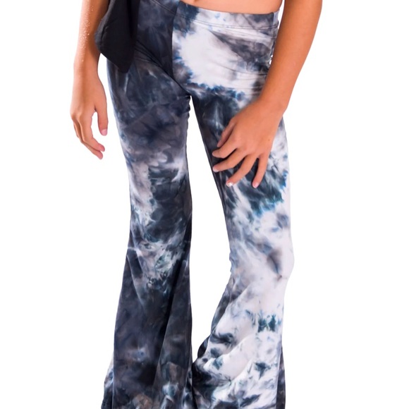 shosho | Pants & Jumpsuits | Shosho Boho Flare Leg Tie Dye Print ...